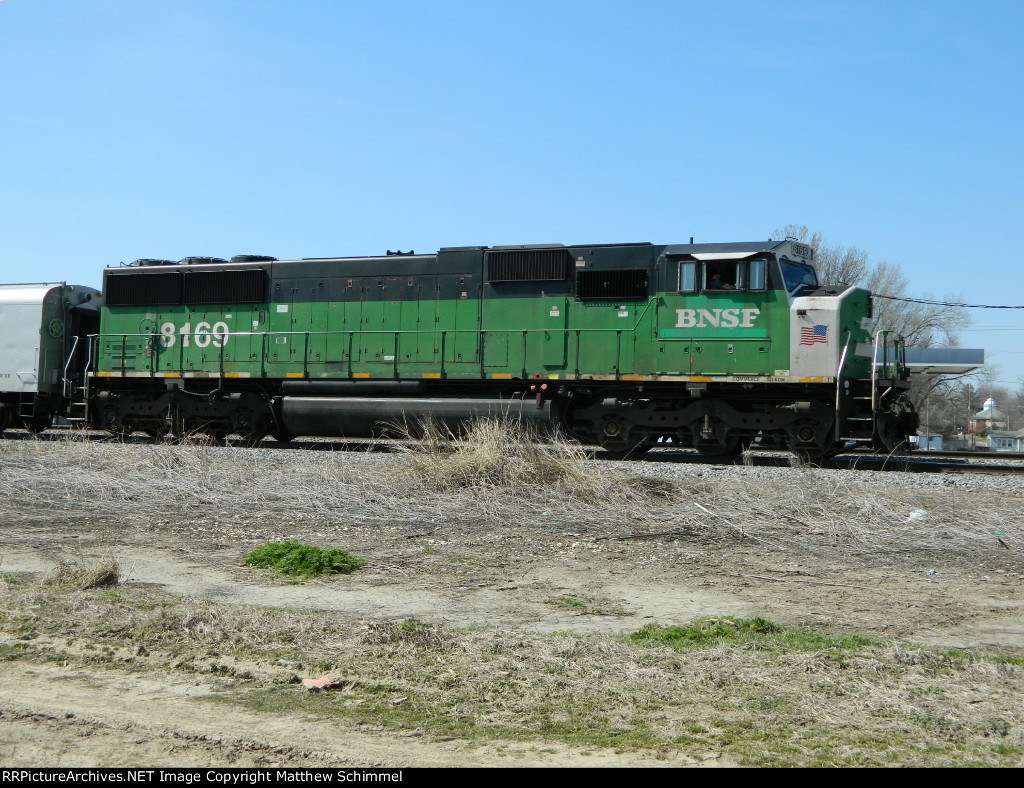 BNSF 8169